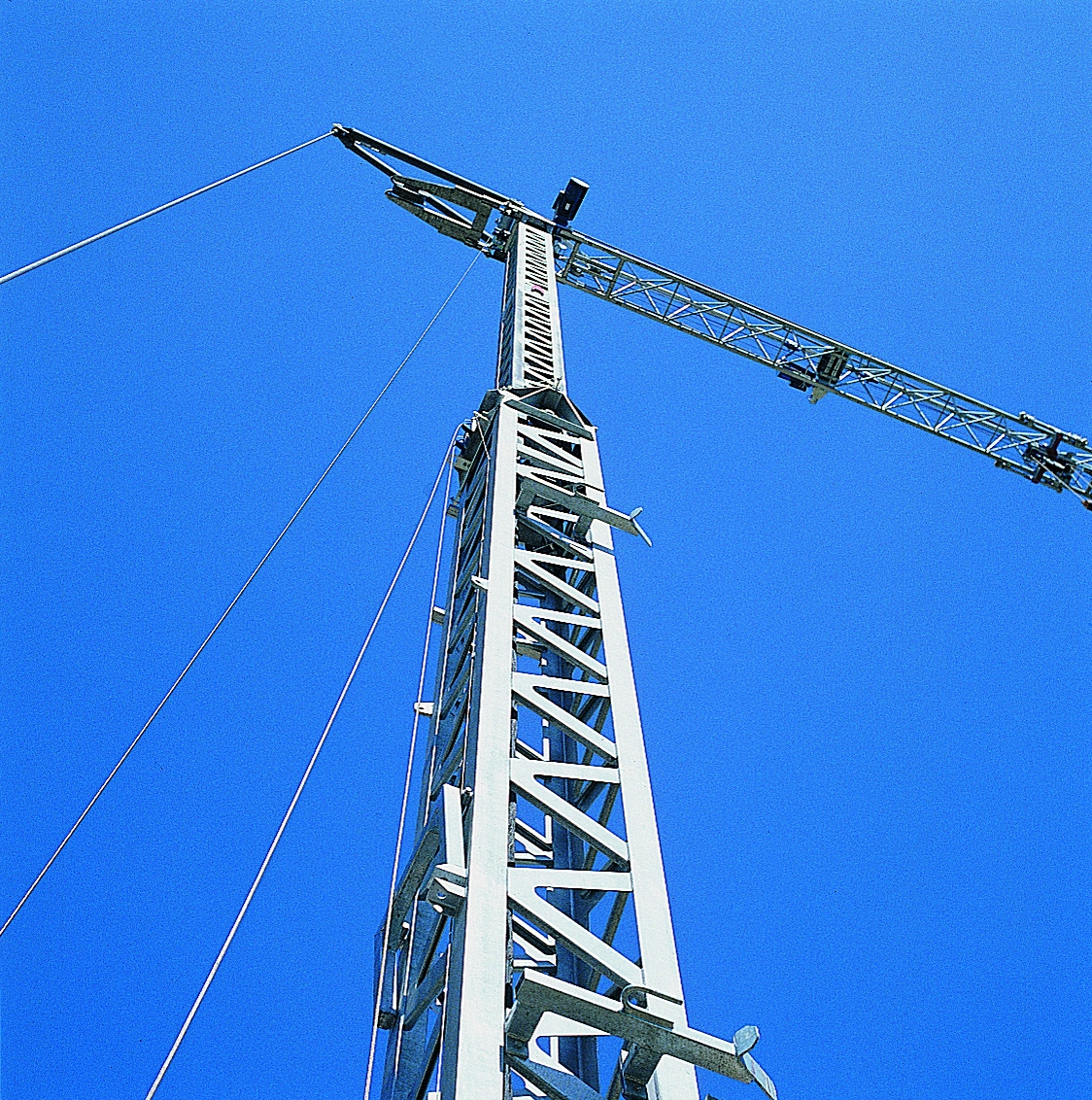 Schnelleinsatzkran EURO 3210 | Condecta AG